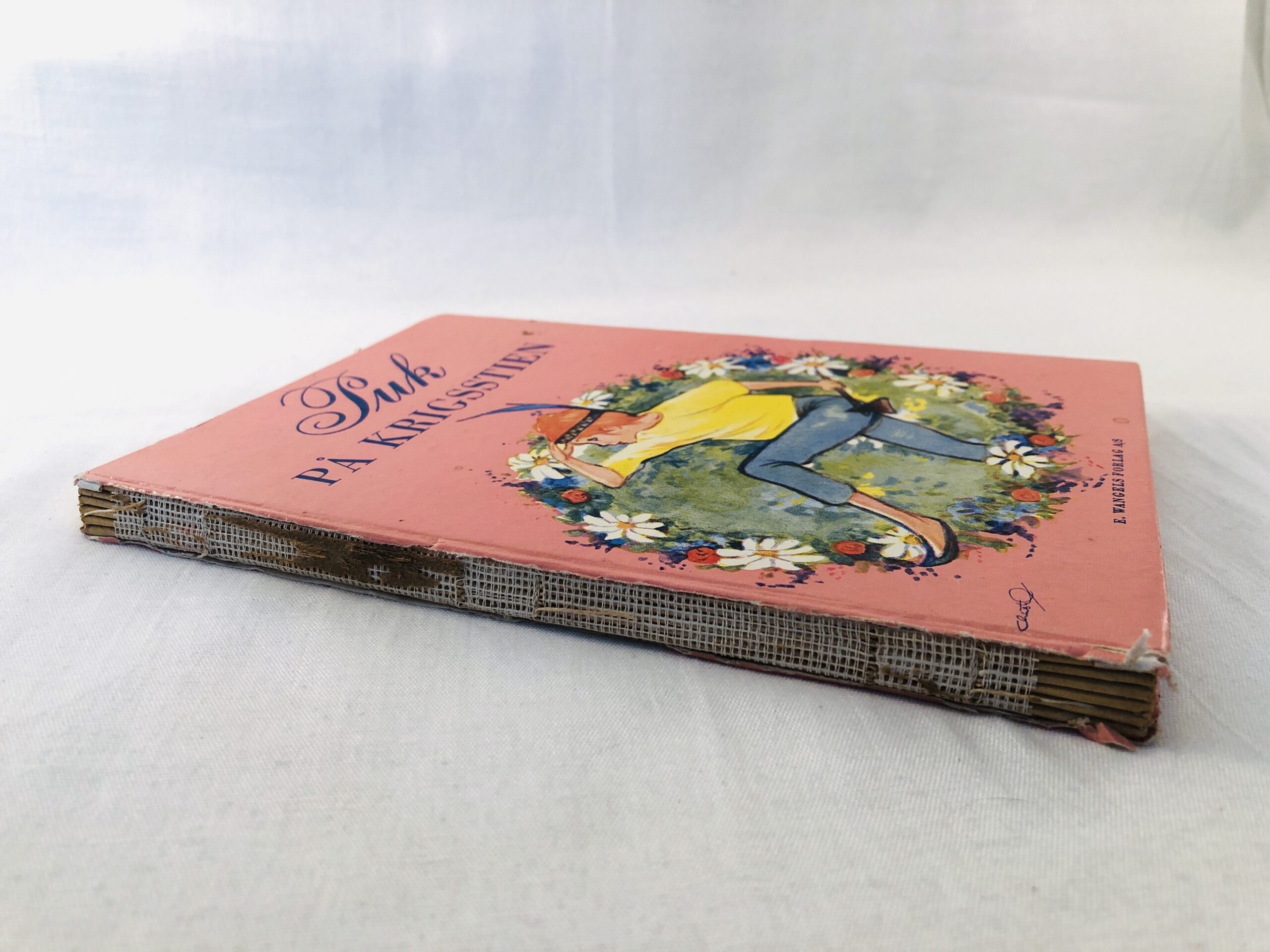 Puk bøgerne – “Puk på krigsstien” – Retro Lopperne