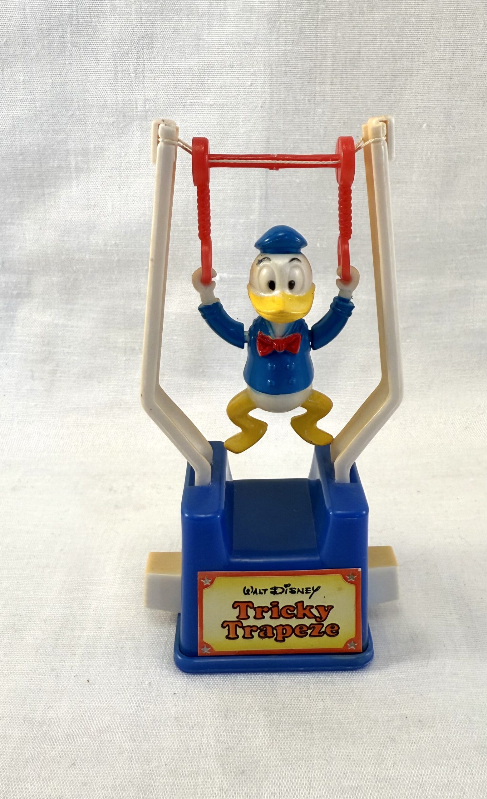 Anders And “Tricky Trapeze” – Retro Lopperne